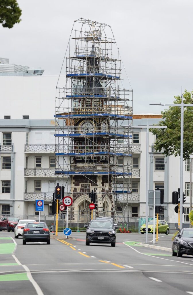 Supporting a Historical Landmark | Heritage Scaffolding | Upright ...